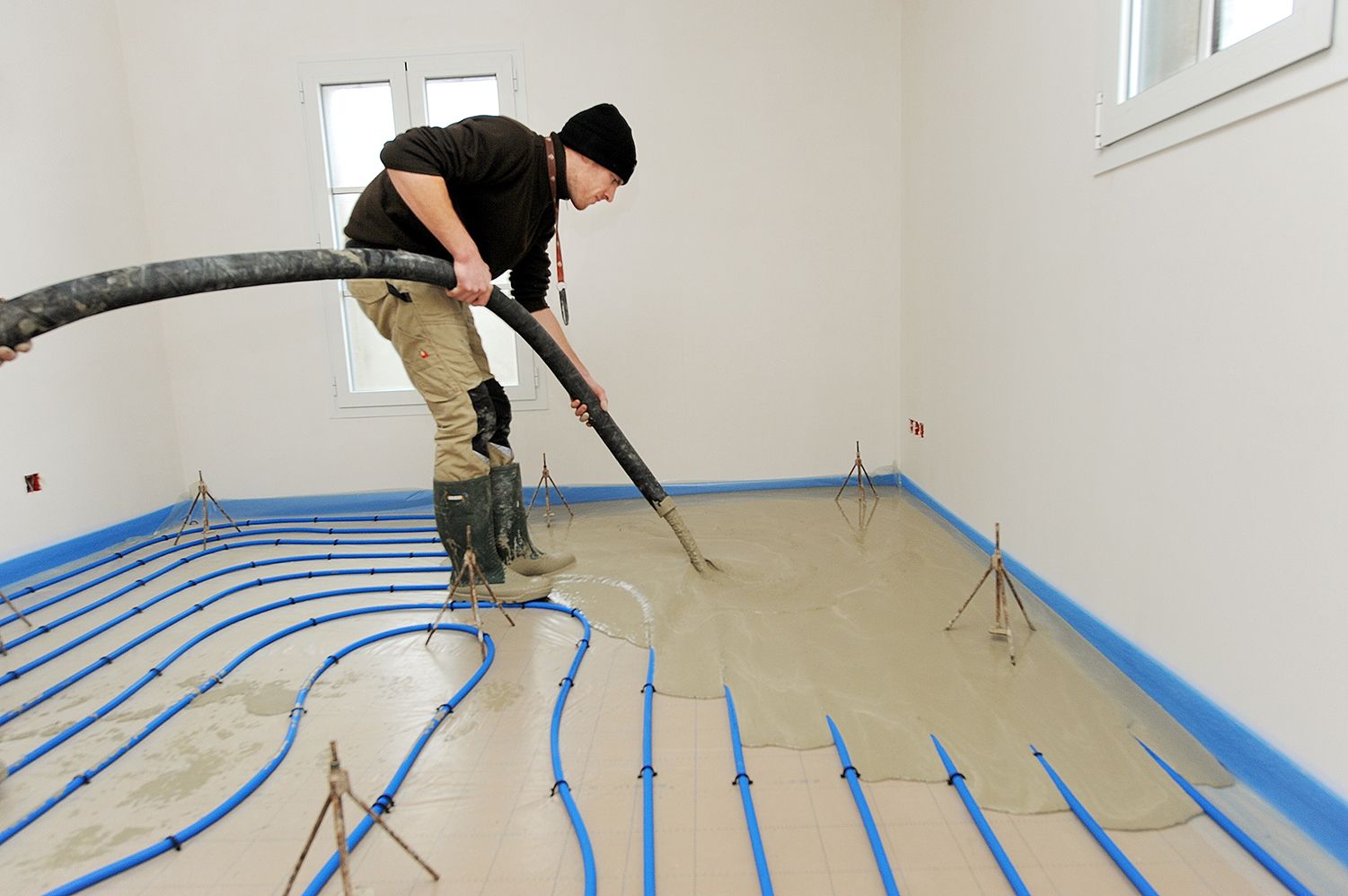 Pourquoi choisir une chape fluide d’EDYCEM ? - EDYCEM BPE